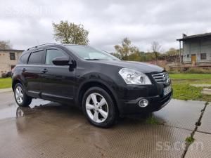 Черный Ниссан Кашкай 2009 в Рига, объемом двигателя 2.00 л и пробегом 302 тыс. км за 3500 €, фото 3 на AUTOMOTO.COM.LV