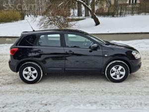 Черный Ниссан Кашкай 2009 в Екабпилс, объемом двигателя 1.50 л и пробегом 293 тыс. км за 5290 €, фото 7 на AUTOMOTO.COM.LV