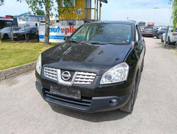 Black Nissan Qashqai 2009 in Marijampole, with an engine capacity of 2.00 L and mileage of 139 thousand km for 3255 €, photo 1 on AUTOMOTO.COM.LV