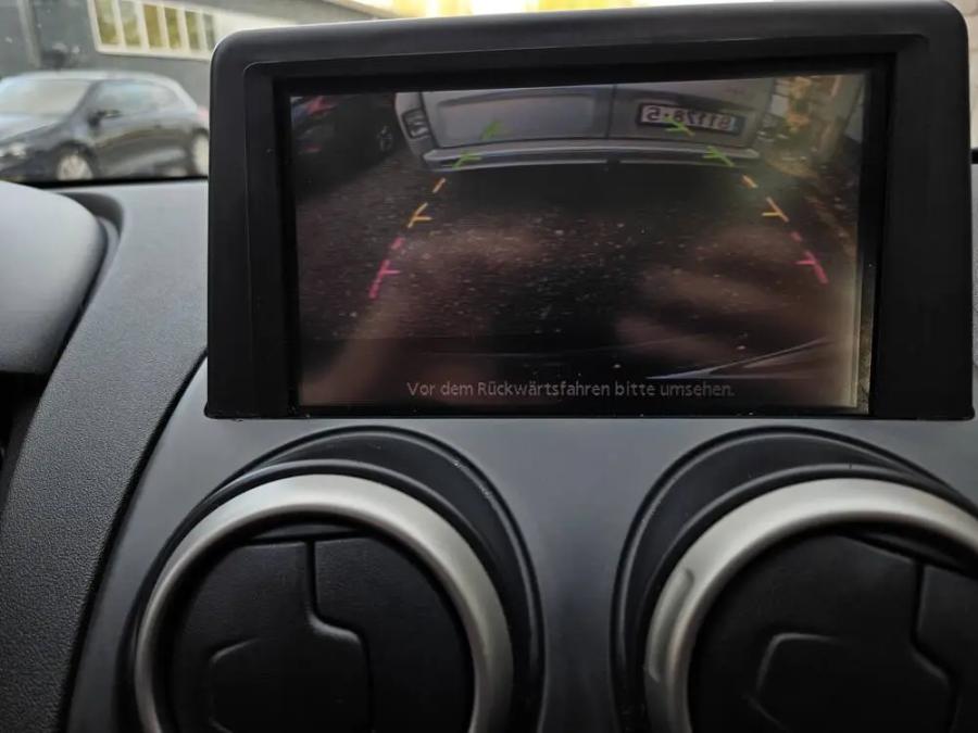 Melns Nissan Qashqai 2009 Jēkabpils, ar dzinēja tilpumu 2.00 L un nobraukumu 243 tūkst. km par 5490 €, foto 29 vietnē AUTOMOTO.COM.LV