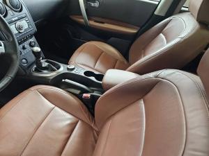 Melns Nissan Qashqai 2009 Jēkabpils, ar dzinēja tilpumu 2.00 L un nobraukumu 243 tūkst. km par 5490 €, foto 33 vietnē AUTOMOTO.COM.LV