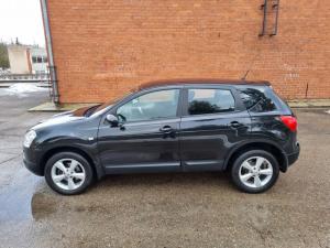 Melns Nissan Qashqai 2009 Jēkabpils, ar dzinēja tilpumu 2.00 L un nobraukumu 205 tūkst. km par 5800 €, foto 11 vietnē AUTOMOTO.COM.LV