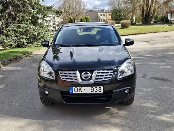 Melns Nissan Qashqai 2009 Jēkabpils, ar dzinēja tilpumu 1.50 L un nobraukumu 293 tūkst. km par 5290 €, foto 2 vietnē AUTOMOTO.COM.LV