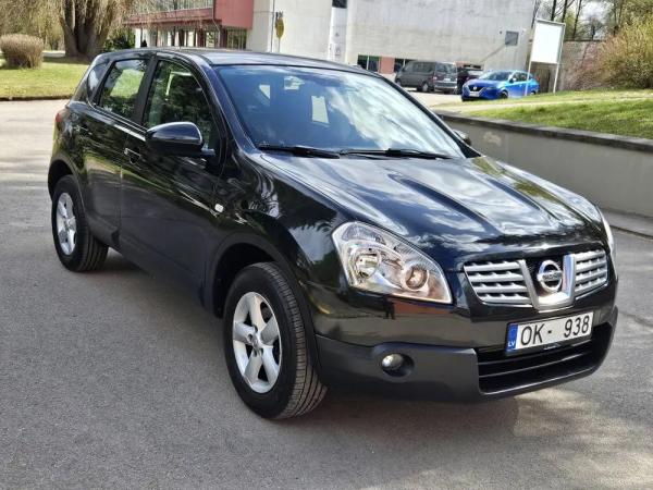 Melns Nissan Qashqai 2009 Jēkabpils, ar dzinēja tilpumu 1.50 L un nobraukumu 293 tūkst. km par 5290 €, foto 3 vietnē AUTOMOTO.COM.LV