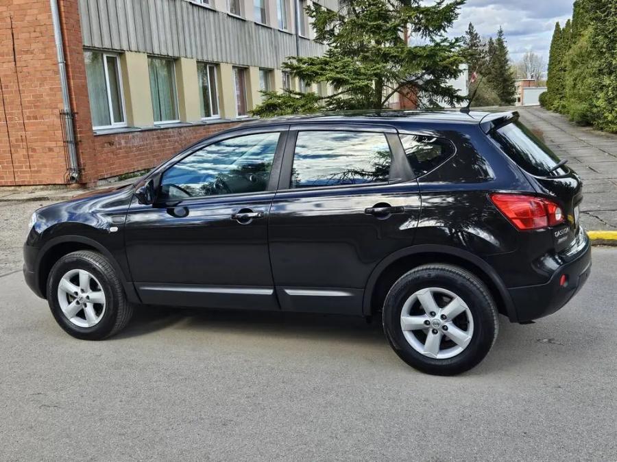 Melns Nissan Qashqai 2009 Jēkabpils, ar dzinēja tilpumu 1.50 L un nobraukumu 293 tūkst. km par 5290 €, foto 9 vietnē AUTOMOTO.COM.LV