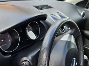 Melns Nissan Qashqai 2009 Jēkabpils, ar dzinēja tilpumu 1.50 L un nobraukumu 293 tūkst. km par 5290 €, foto 13 vietnē AUTOMOTO.COM.LV
