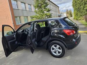 Melns Nissan Qashqai 2009 Jēkabpils, ar dzinēja tilpumu 1.50 L un nobraukumu 293 tūkst. km par 5290 €, foto 18 vietnē AUTOMOTO.COM.LV