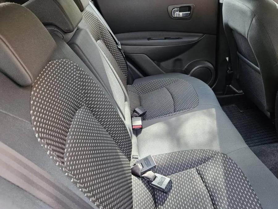 Melns Nissan Qashqai 2009 Jēkabpils, ar dzinēja tilpumu 1.50 L un nobraukumu 293 tūkst. km par 5290 €, foto 20 vietnē AUTOMOTO.COM.LV