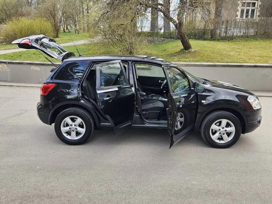 Melns Nissan Qashqai 2009 Jēkabpils, ar dzinēja tilpumu 1.50 L un nobraukumu 293 tūkst. km par 5290 €, foto 26 vietnē AUTOMOTO.COM.LV