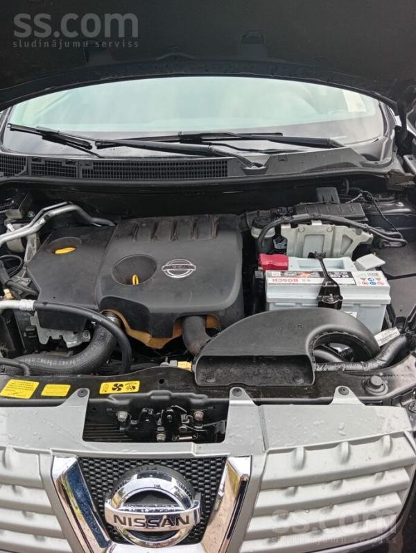 Black Nissan Qashqai 2009 in Daugavpils, with an engine capacity of 1.50 L and mileage of 233 thousand km for 3500 €, photo 9 on AUTOMOTO.COM.LV