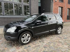 Melns Nissan Qashqai 2009 Rīga, ar dzinēja tilpumu 2.00 L un nobraukumu 300 tūkst. km par 4500 €, foto 3 vietnē AUTOMOTO.COM.LV