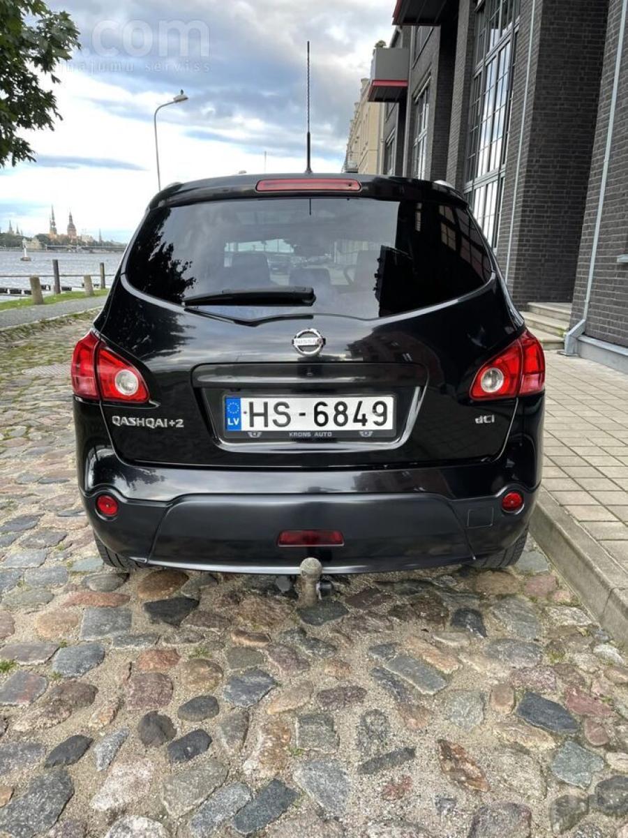 Melns Nissan Qashqai 2009 Rīga, ar dzinēja tilpumu 2.00 L un nobraukumu 300 tūkst. km par 4500 €, foto 5 vietnē AUTOMOTO.COM.LV