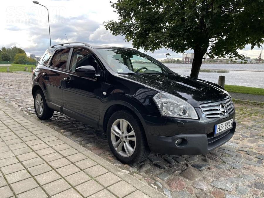 Melns Nissan Qashqai 2009 Rīga, ar dzinēja tilpumu 2.00 L un nobraukumu 300 tūkst. km par 4500 €, foto 6 vietnē AUTOMOTO.COM.LV