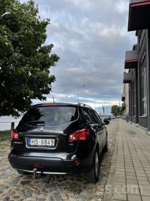 Melns Nissan Qashqai 2009 Rīga, ar dzinēja tilpumu 2.00 L un nobraukumu 300 tūkst. km par 4500 €, foto 9 vietnē AUTOMOTO.COM.LV