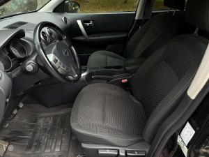 Black Nissan Qashqai 2009 in Kaunas, with an engine capacity of 1.46 L and mileage of 330 thousand km for 2900 €, photo 22 on AUTOMOTO.COM.LV