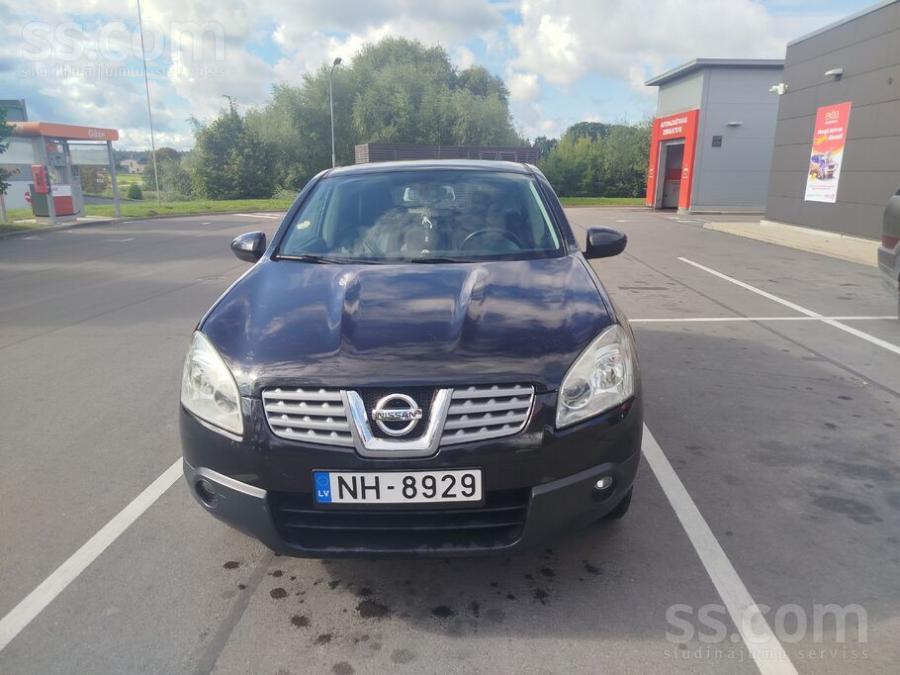 Melns Nissan Qashqai 2009 Ogre, ar dzinēja tilpumu 1.50 L un nobraukumu 237 tūkst. km par 3900 €, foto 6 vietnē AUTOMOTO.COM.LV