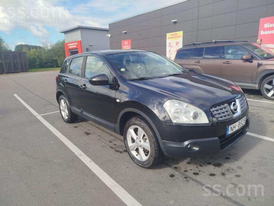 Melns Nissan Qashqai 2009 Ogre, ar dzinēja tilpumu 1.50 L un nobraukumu 237 tūkst. km par 3900 €, foto 7 vietnē AUTOMOTO.COM.LV