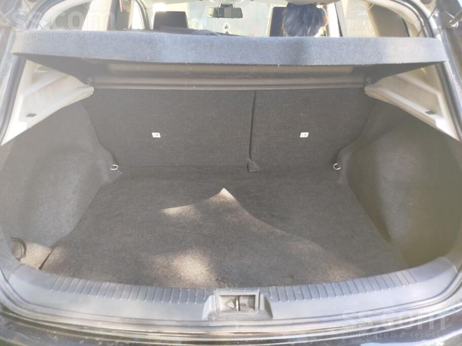Melns Nissan Qashqai 2009 Ogre, ar dzinēja tilpumu 1.50 L un nobraukumu 237 tūkst. km par 3900 €, foto 18 vietnē AUTOMOTO.COM.LV