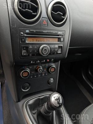 Black Nissan Qashqai 2009 in Riga, with an engine capacity of 1.50 L and mileage of 230 thousand km for 3800 €, photo 22 on AUTOMOTO.COM.LV