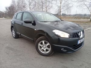 Melns Nissan Qashqai 2010 Viļņa, ar dzinēja tilpumu 1.60 L un nobraukumu 274 tūkst. km par 5100 €, foto 3 vietnē AUTOMOTO.COM.LV