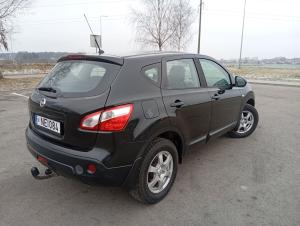 Melns Nissan Qashqai 2010 Viļņa, ar dzinēja tilpumu 1.60 L un nobraukumu 274 tūkst. km par 5100 €, foto 5 vietnē AUTOMOTO.COM.LV