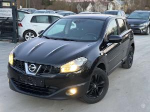 Melns Nissan Qashqai 2010 Alīta, ar dzinēja tilpumu 1.60 L un nobraukumu 220 tūkst. km par 5680 €, foto  vietnē AUTOMOTO.COM.LV