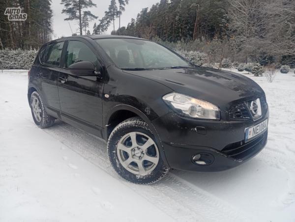 Melns Nissan Qashqai 2010 Viļņa, ar dzinēja tilpumu 1.60 L un nobraukumu 274 tūkst. km par 4950 €, foto 1 vietnē AUTOMOTO.COM.LV