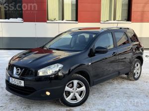 Black Nissan Qashqai 2010 in Riga, with an engine capacity of 2.00 L and mileage of 175 thousand km for 7250 €, photo  on AUTOMOTO.COM.LV
