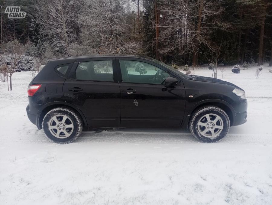 Melns Nissan Qashqai 2010 Viļņa, ar dzinēja tilpumu 1.60 L un nobraukumu 274 tūkst. km par 4950 €, foto 12 vietnē AUTOMOTO.COM.LV