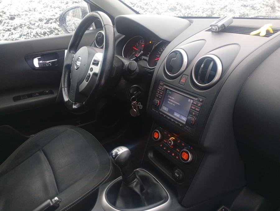 Melns Nissan Qashqai 2010 Viļņa, ar dzinēja tilpumu 1.60 L un nobraukumu 274 tūkst. km par 4950 €, foto 14 vietnē AUTOMOTO.COM.LV