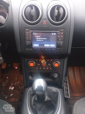 Melns Nissan Qashqai 2010 Viļņa, ar dzinēja tilpumu 1.60 L un nobraukumu 274 tūkst. km par 4950 €, foto 19 vietnē AUTOMOTO.COM.LV