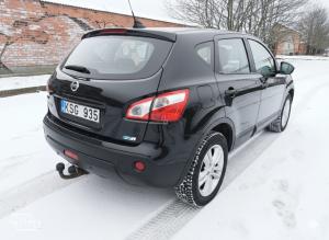 Melns Nissan Qashqai 2010 Šauļi, ar dzinēja tilpumu 1.50 L un nobraukumu 247 tūkst. km par 4850 €, foto 6 vietnē AUTOMOTO.COM.LV