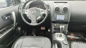 Melns Nissan Qashqai 2010 Rīga, ar dzinēja tilpumu 2.00 L un nobraukumu 264 tūkst. km par 4900 €, foto 5 vietnē AUTOMOTO.COM.LV