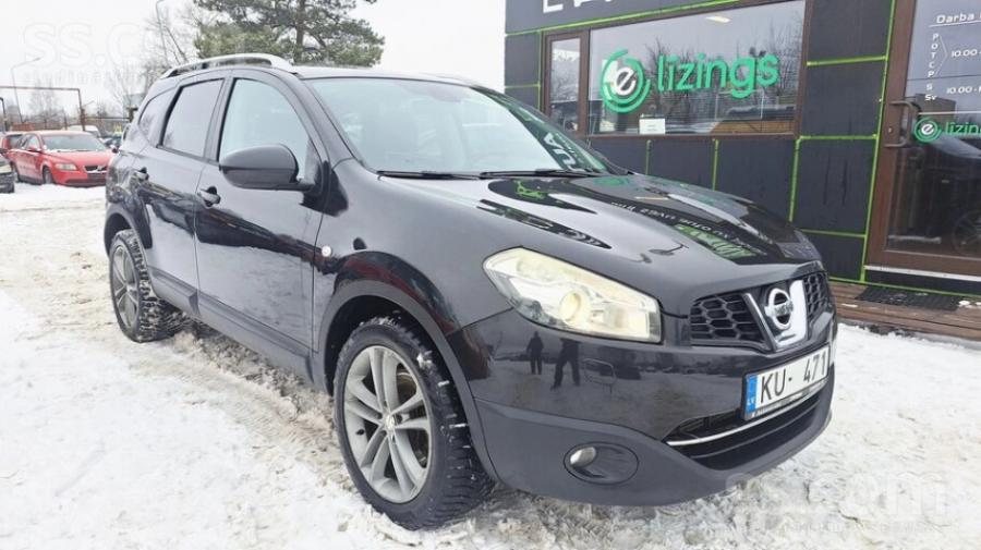 Melns Nissan Qashqai 2010 Rīga, ar dzinēja tilpumu 2.00 L un nobraukumu 264 tūkst. km par 4900 €, foto 25 vietnē AUTOMOTO.COM.LV