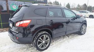 Melns Nissan Qashqai 2010 Rīga, ar dzinēja tilpumu 2.00 L un nobraukumu 264 tūkst. km par 4900 €, foto 26 vietnē AUTOMOTO.COM.LV