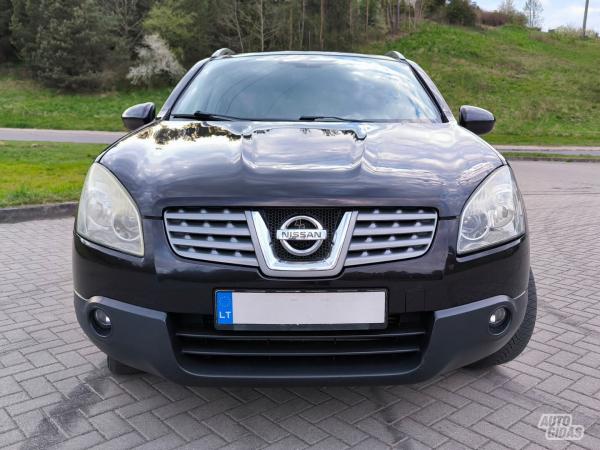 Черный Ниссан Кашкай 2010 в Вильнюс, объемом двигателя 1.50 л и пробегом 303 тыс. км за 3950 €, фото 3 на AUTOMOTO.COM.LV