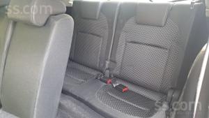 Black Nissan Qashqai 2010 in Ogre, with an engine capacity of 2.00 L and mileage of 298 thousand km for 4999 €, photo 20 on AUTOMOTO.COM.LV