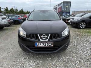 Melns Nissan Qashqai 2010 Viļņa, ar dzinēja tilpumu 1.46 L un nobraukumu 302 tūkst. km par 3700 €, foto 3 vietnē AUTOMOTO.COM.LV