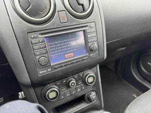 Melns Nissan Qashqai 2010 Viļņa, ar dzinēja tilpumu 1.46 L un nobraukumu 302 tūkst. km par 3700 €, foto 21 vietnē AUTOMOTO.COM.LV