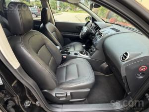 Black Nissan Qashqai 2010 in Riga, with an engine capacity of 2.00 L and mileage of 236 thousand km for 6250 €, photo 19 on AUTOMOTO.COM.LV