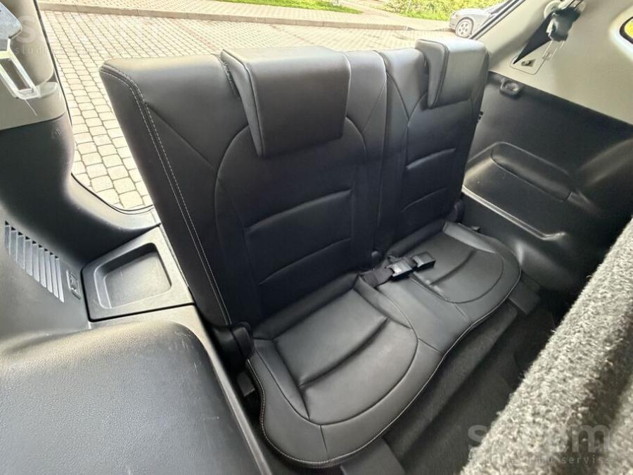 Black Nissan Qashqai 2010 in Riga, with an engine capacity of 2.00 L and mileage of 236 thousand km for 6250 €, photo 31 on AUTOMOTO.COM.LV