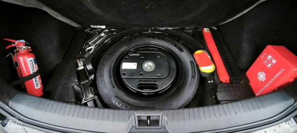 Melns Nissan Qashqai 2010 Šauļi, ar dzinēja tilpumu 1.50 L un nobraukumu 177 tūkst. km par 4900 €, foto 9 vietnē AUTOMOTO.COM.LV
