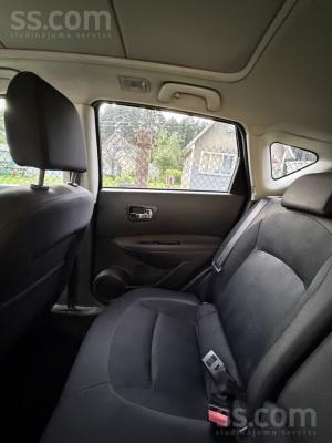 Melns Nissan Qashqai 2010 Rīga, ar dzinēja tilpumu 1.50 L un nobraukumu 241 tūkst. km par 4900 €, foto 8 vietnē AUTOMOTO.COM.LV