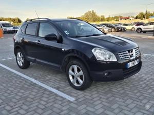 Melns Nissan Qashqai 2010 Tauragė, ar dzinēja tilpumu 1.46 L un nobraukumu 250 tūkst. km par 3500 €, foto 3 vietnē AUTOMOTO.COM.LV
