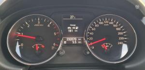 Black Nissan Qashqai 2010 in Taurage, with an engine capacity of 1.46 L and mileage of 232 thousand km for 4500 €, photo 19 on AUTOMOTO.COM.LV