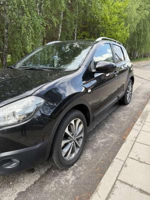 Black Nissan Qashqai 2010 in Vilnius, with an engine capacity of 2.00 L and mileage of 237 thousand km for 5000 €, photo 6 on AUTOMOTO.COM.LV