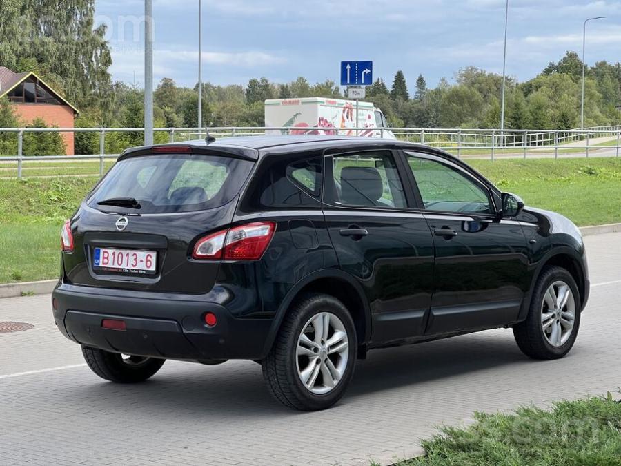 Melns Nissan Qashqai 2010 Rēzekne, ar dzinēja tilpumu 1.50 L un nobraukumu 0 tūkst. km par 4990 €, foto 8 vietnē AUTOMOTO.COM.LV