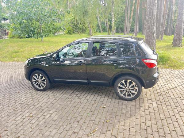 Melns Nissan Qashqai 2010 Kauņa, ar dzinēja tilpumu 1.46 L un nobraukumu 257 tūkst. km par 4300 €, foto 10 vietnē AUTOMOTO.COM.LV