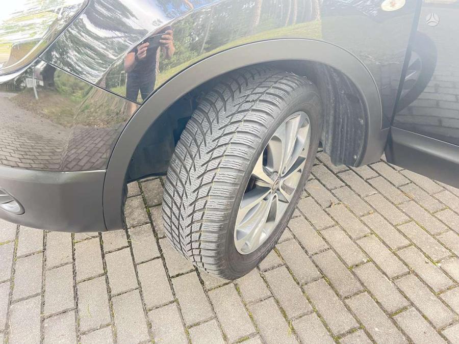 Melns Nissan Qashqai 2010 Kauņa, ar dzinēja tilpumu 1.46 L un nobraukumu 257 tūkst. km par 4300 €, foto 23 vietnē AUTOMOTO.COM.LV
