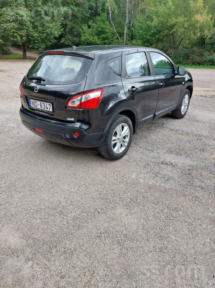 Melns Nissan Qashqai 2010 Krāslava, ar dzinēja tilpumu 1.50 L un nobraukumu 239 tūkst. km par 2750 €, foto 4 vietnē AUTOMOTO.COM.LV